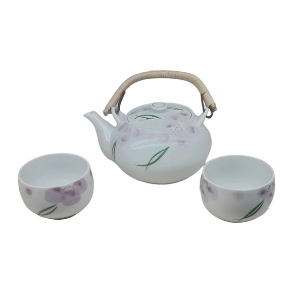 Arita | Dining | Vtg Arita Japan Purple Floral Tea Set Teapot 2 Cups ...